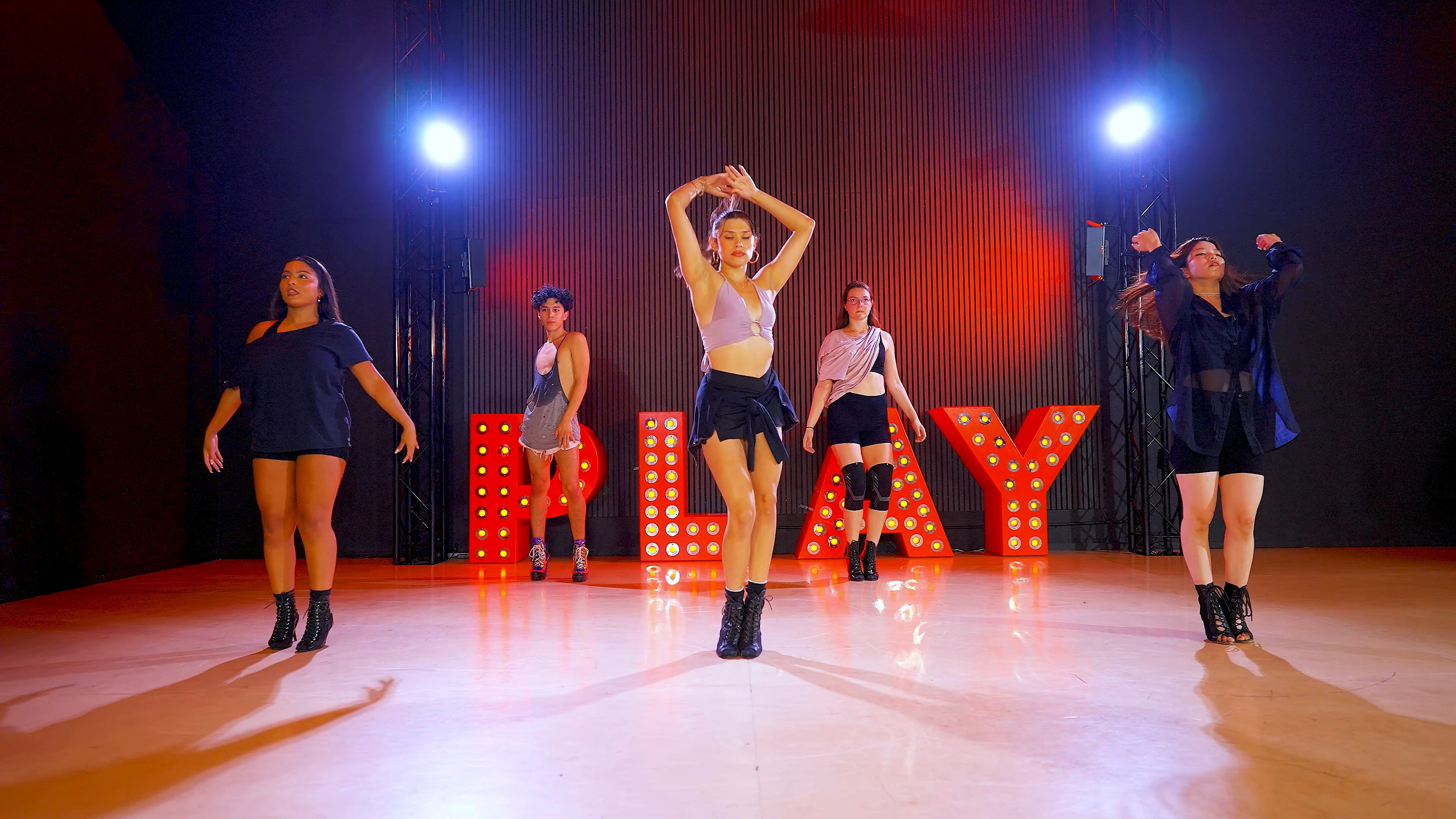 "All for You" (nxtdr) G9 – Nineeva