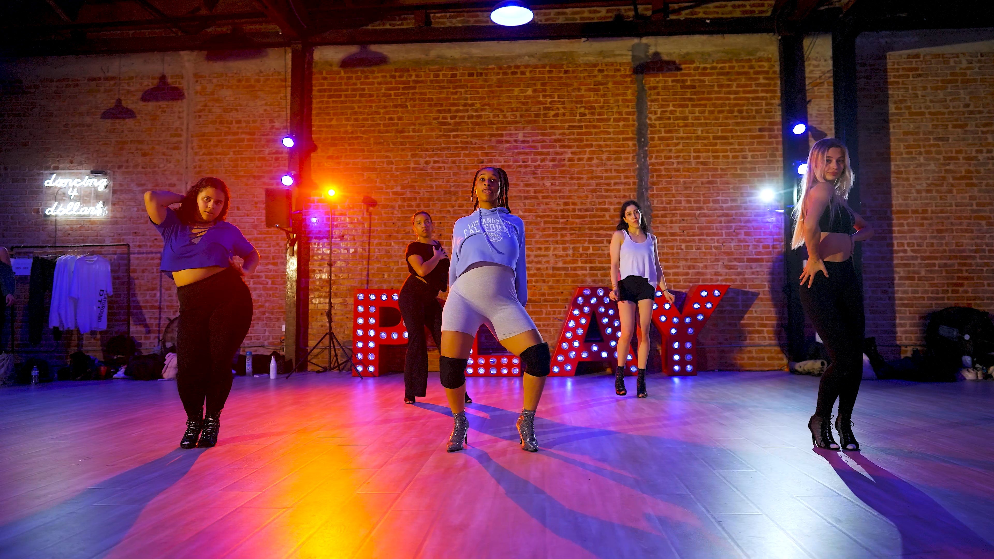 Wee Hours G8 – Nineeva