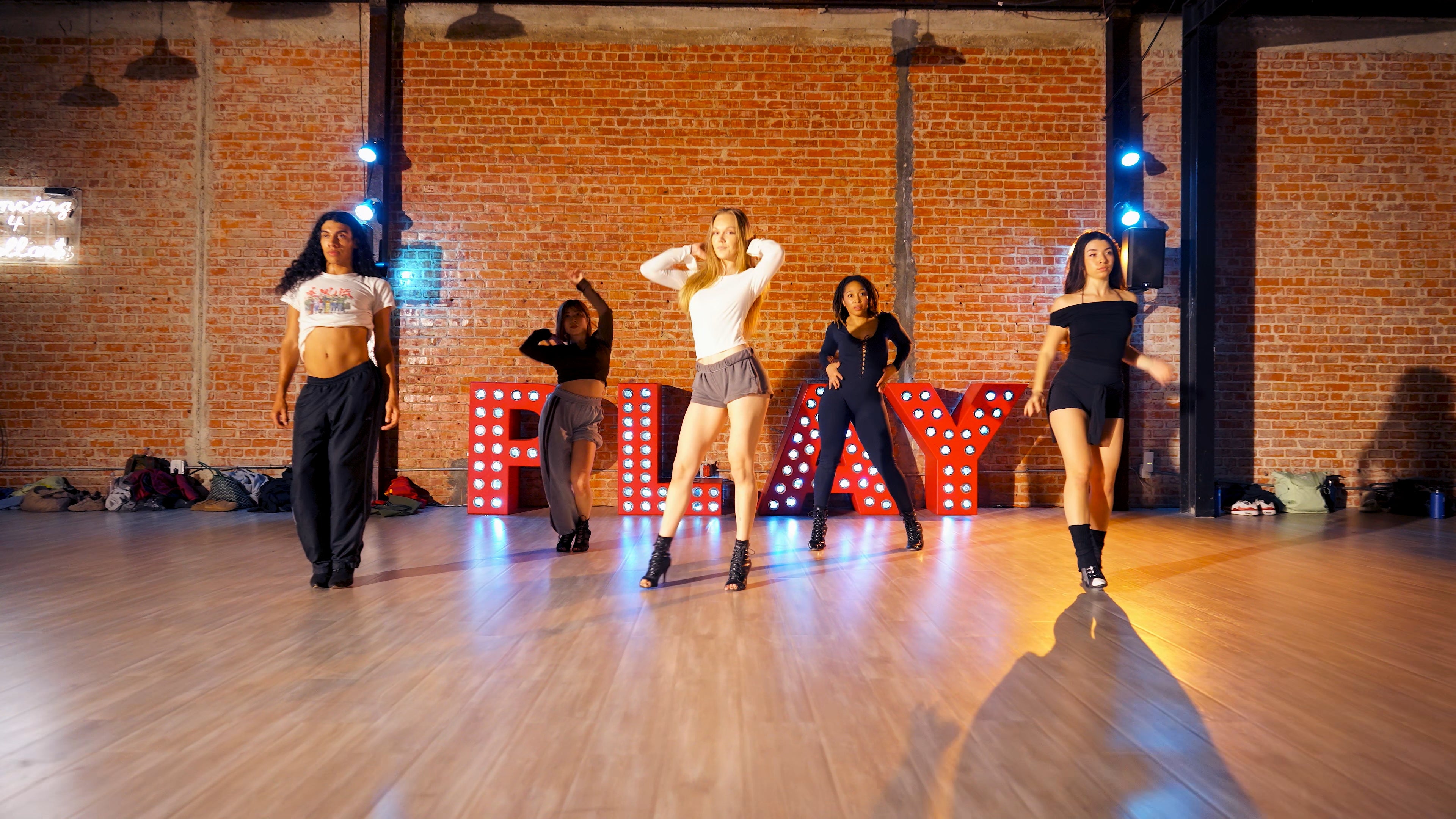 "Best Time" (Dec) G7 – Nineeva